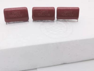 Cina Condensatore metallizzato rosso CBB22 105J250V del film del polipropilene di lunghezza 4mm in vendita
