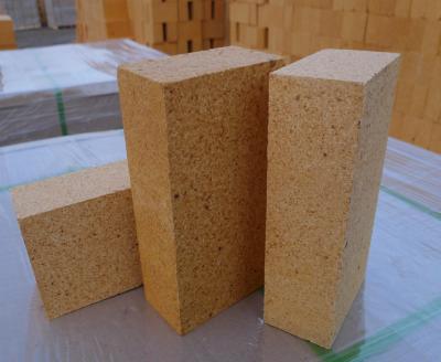China Clay brick, insulating refractory brick, steel, ceramics, cement, glass, refractory and high temperature resistance for sale