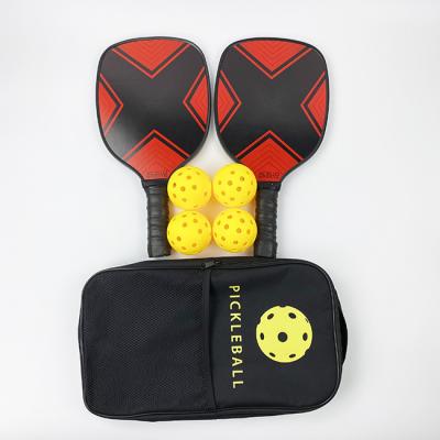 Cina Racchetta da paddle pickleball personalizzata in fibra di legno Gioco sportivo a 7 strati in vendita