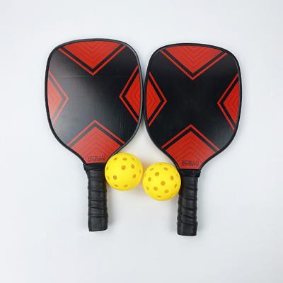 Cina Racchetta da paddle pickleball personalizzata in fibra di legno Gioco sportivo a 7 strati in vendita