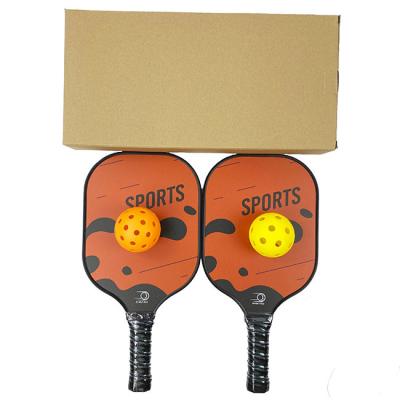 Cina Racchetta da pickleball in grafite premium Pagaia da pickleball in fibra di carbonio con nucleo a nido d'ape in PP in vendita