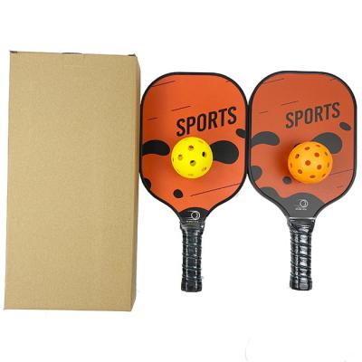 Cina Racchetta da pickleball in grafite premium Pagaia da pickleball in fibra di carbonio con nucleo a nido d'ape in PP in vendita