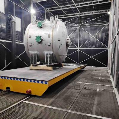 China Heavy-Duty Industrial Sandblasting Booth with Motorized Transfer Cart System for sale