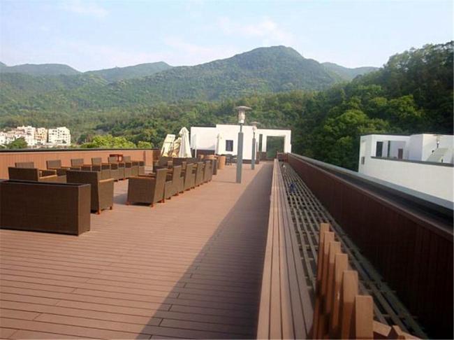 Synthetic Wood Plastic Composite Decking Material for WPC Flooring