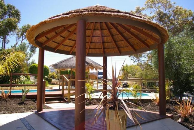 African Fireproof Synthetic Simulation Thatch Roofing Tile for Garden Decoration