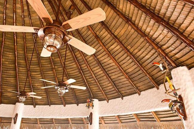 High Quality Fireproof Artificial Synthetic Simulation Thatched Roof Tile