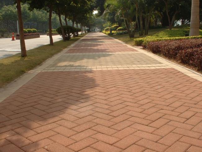 Brown Water Permeable Brick / Block Pavement, Driveway / Patio / Garden Paving