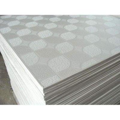 China Som acústico Chapas de tecto suspensas de gesso de PVC espessura 7 mm-15 mm à venda