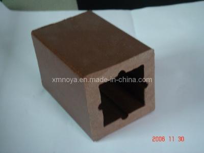 Cina 90*90-Un pilastro di recinzione composito in legno di plastica per esterni impermeabile per le vostre esigenze di pavimento in vendita