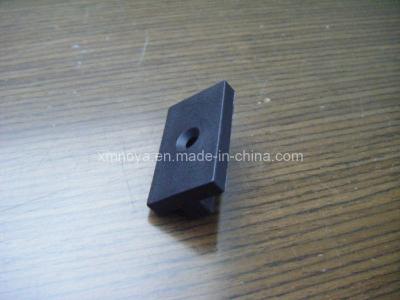 中国 WPC製品 床/タイル用多機能部品用プラスチッククリップ 販売のため