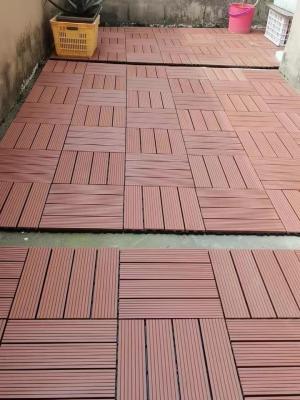 Cina Pavimenti esterni in WPC impermeabili / pavimenti verdi HS145*22 per ambiente esterno in vendita