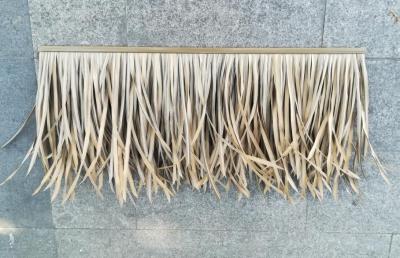 Cina Cottage di paglia su misura con tetti di paglia sintetica 45*50cm e 30*45cm in vendita