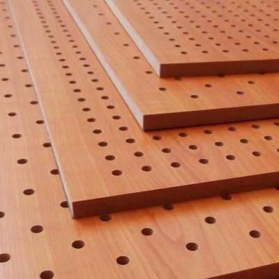 Cina Pannelli acustici in legno resistenti al fuoco di grado A1 e facili da installare per pareti / soffitti in vendita