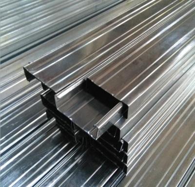 Cina 3000 mm lunghezza standard L-tipo profilato di parete secca galvanizzata metallo acciaio C canale di soffitto in vendita