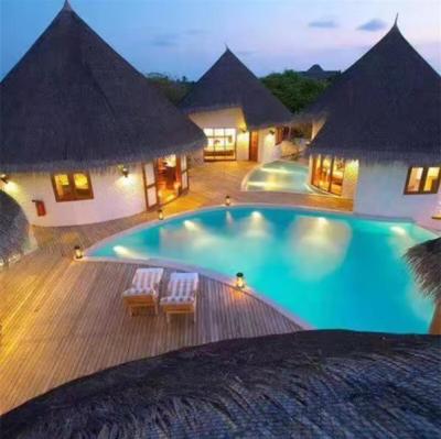 Cina Natural Flat Surface Eco Friendly Bent Design Thatch Roof Tiles For Roof Wall Ceiling in vendita
