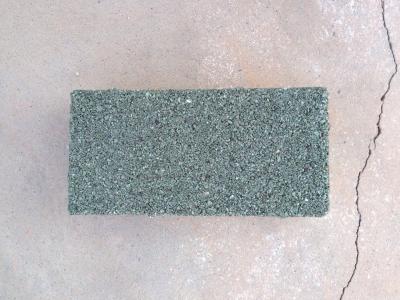 Cina Parete di erba di muschio verde per la decorazione plastica sintetica personalizzata e artificiale in vendita