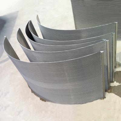 Cina 120 Degree Wedge Wire Sieve Bend Screen 304 316 For Filtration;Dsm Sieve Bending Screen For Sugar Industry in vendita