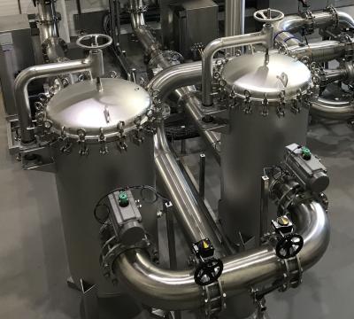 Cina Cassa di filtro multi cartuccia ad alta pressione Cartuccia standard tipo acciaio inossidabile in vendita