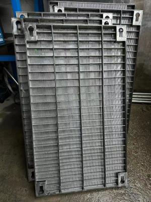 Cina Customized Hole Size Paper Industry Screen Basket Packaged in Wooden Box in vendita