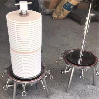 China 50 GPM Multi Cartucho Filtro Casamento para Cartuchos Padrão Max. Temperatura 200°F à venda