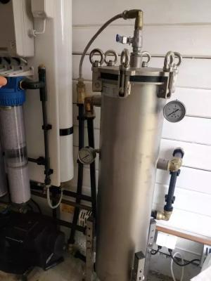 中国 5〜100μm フィルター精度 50〜10000L/min フィルター容量を持つ自動車エンジン空気フィルター 販売のため