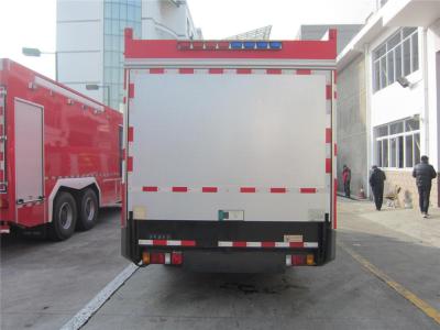 Cina L'azionamento 10 Ton Big Capacity di ISUZU Chassis 4x2 2 sedili il camion antincendio dell'approvvigionamento di gas in vendita