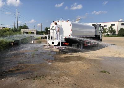 Cina camion dei vigili del fuoco commerciali 95km/H di acciaio al carbonio di 5mm con l'autocisterna 10000L in vendita