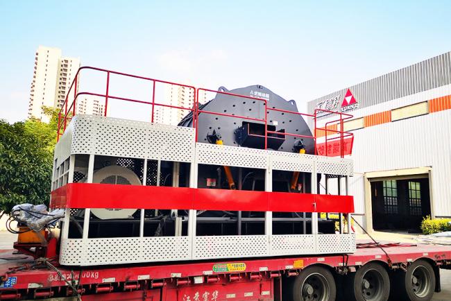HSI Impact Crusher packaging and shipping preparation