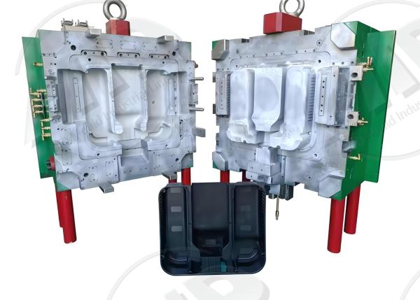 Quality Micro Foaming Plastic Injection Molds 50mm - 600mm Automotive Parts Mould for sale