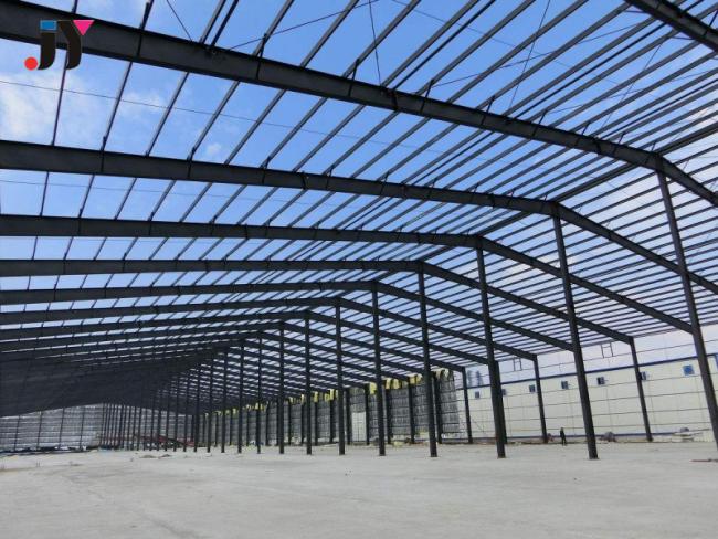 Light Steel Structure Building Warehouse with Good Quality in China