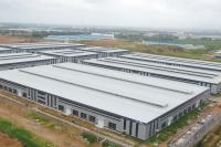 China Industrial Prefab Store Warehouse Metal Building Construction with Guide Installation for sale