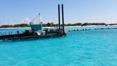 China Peça personalizada de tubos flutuantes para casas de barco Marítimo HDPE Dredging Floaters Buoys duras à venda