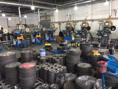 China HIM screen PLC control automatic diamond saw blade welding lift rack for sale