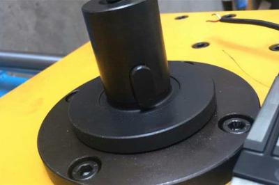 China Circular diamond tools limestone cutting segments automatic welding machine for sale