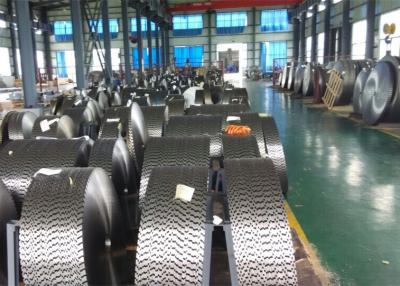 China Trenching machine use 75Cr1 material slotting circular diamond saw blank and steel core for sale