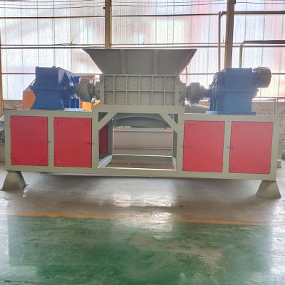 Cina Tralciatrice per il riciclaggio multifunzionale di sacchetti tessuti a pellicola di gomma, rottami di legno e metalli in vendita