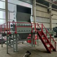China Mobile Wood Crusher Machine 5tons 10tons for Big Tree Crushing Video Technical Support for sale