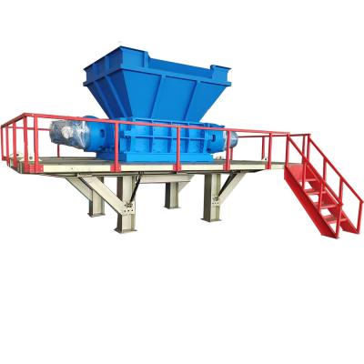 Cina 3000 kg/h Rifiuti di legno, materassi, palette, tritare, riciclare mobili in plastica in modo efficiente in vendita