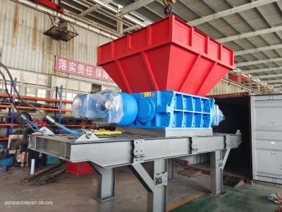 China Metalen schrootmachine met hoge capaciteit, dubbele schachtmachine met een hoog veiligheidsniveau Te koop