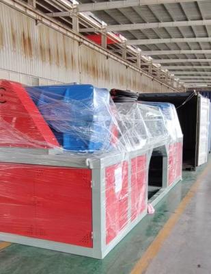 Cina Trituratore di paglia a doppio asse personalizzato ad alta capacità per attrezzature di allevamento agricolo in vendita