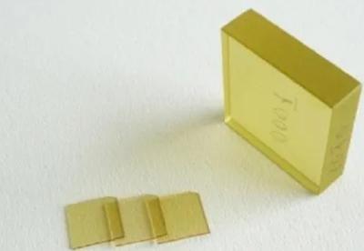 중국 ZnO 크리스탈 서브스트라트 In GaN (블루 LED) 에피타시얼 서브스트라트 광대역 연결 장치 및 기타 분야 판매용