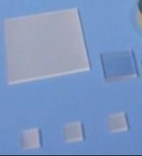 중국 고열전도성 MgO 단일 크리스탈 기판으로 광 전자 기계를 높여 판매용