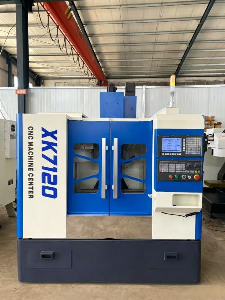Quality Compact VMC Vertical CNC Milling Machine 6000rpm Multi Axis Custom for sale