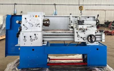 China C6140C Metal Turning Lathe Φ52mm Spindle Bore 12 Speed 42-1600rpm Multi Thread Processing for sale
