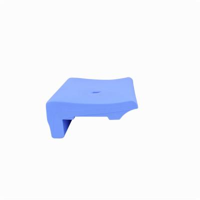 China Vlakke Banktype Anti UV Plastic Bleacher Seat voor Binnen Openluchtstadion Te koop