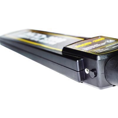 Cina Batteria tenuta in mano del metal detector 9v di vibrazione, audio indicatore attento e principale in vendita