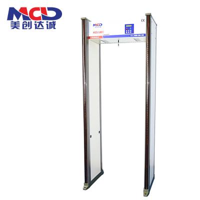 Cina Passeggiata del metal detector della struttura di porta di 18 zone con la sensibilità regolabile 0-99 intelligente in vendita