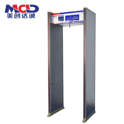 Cina Metal detector LCD a 4,3 pollici 220 *70 * dimensione di progressione della pagina di porta antizanzare del tunnel di 56 cm in vendita