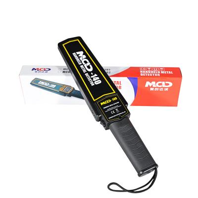 Cina 9V 6F22ND metal detector tenuto in mano 50mA di sensibilità della batteria 9cm in vendita