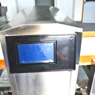 中国 乾燥した食糧のための自動的にコンベヤーの金属探知器の構造 販売のため